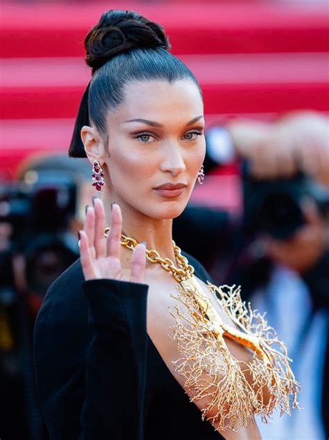 Bella Hadid R Celebritydresses
