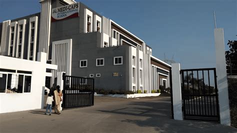 Medicaps International School