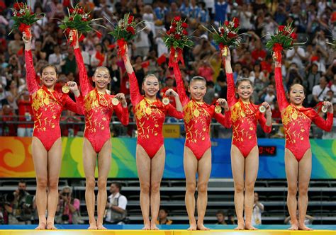 Famous Chinese Gymnasts At Alonzo Christensen Blog