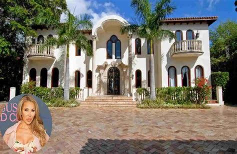 Lisa Hochsteins Luxe 32kmonth Miami Condo Rhom Stars Post Divorce