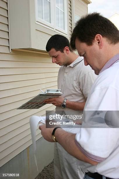 Home Inspection Clipboard Photos And Premium High Res Pictures Getty