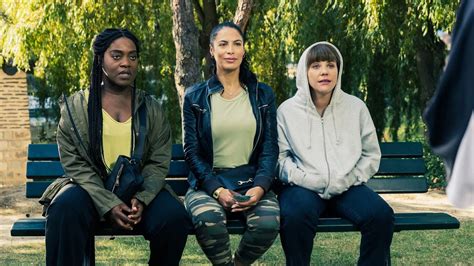 Yo Mama Avec Claudia Tagbo Zaho Et Sophie Marie Larrouy Cétait Un Vrai Challenge De