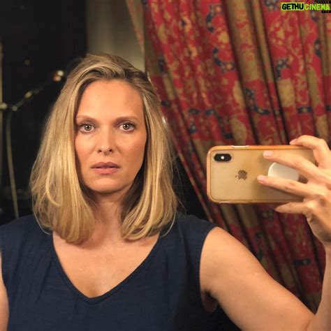 Vinessa Shaw Wiki Biography Age Photos Spouse And More