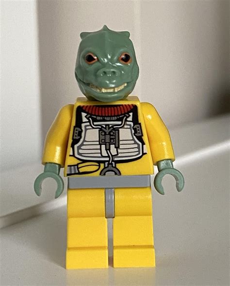 Am I The Only One Who Finds This Bossk Minifig Quite Aesthetically