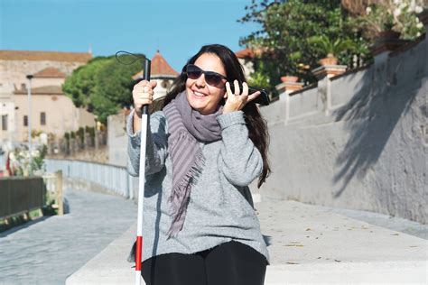 Tips For Communicating With Deafblind People Sign Solutions