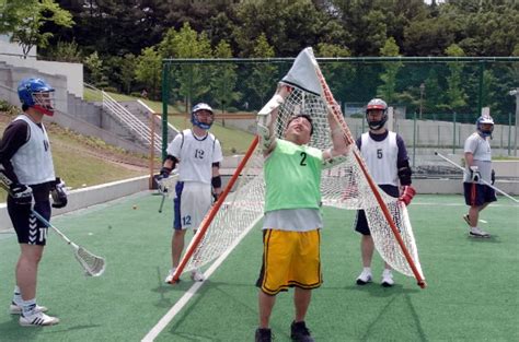 고등학교 라크로스 선수