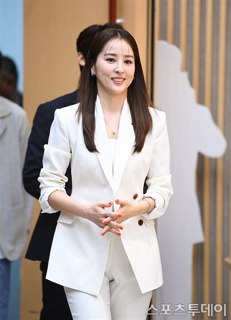 St포토 한혜진 예쁜 미소