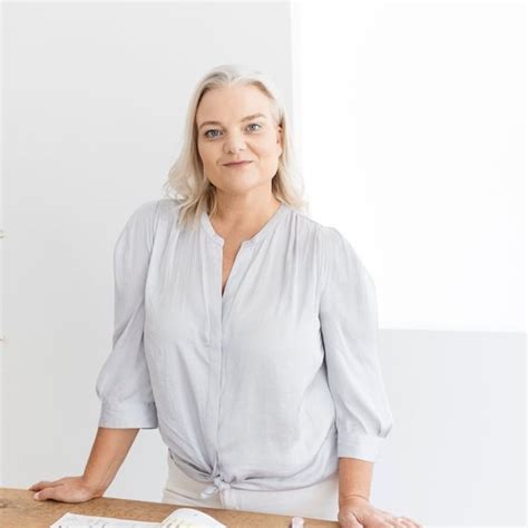 Penny Barns Gold Coast Biab Manicurist And Educator Pennysnailbar