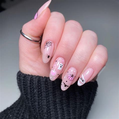 20 Cute Halloween Nail Design Ideas 2024 Drexplains