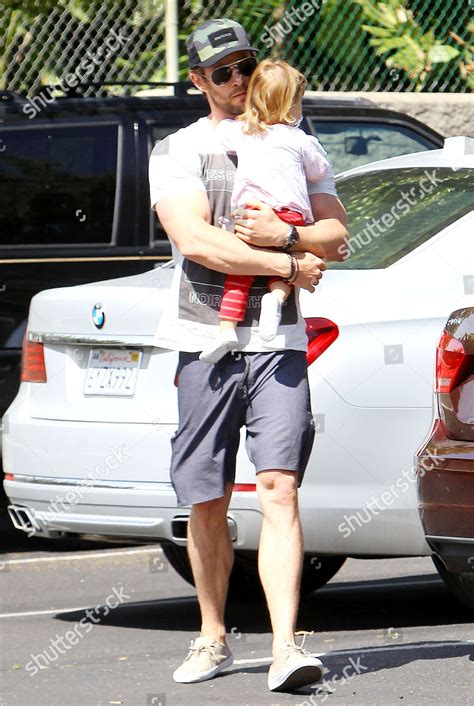 Chris Hemsworth Daughter India Rose Hemsworth Editorial Stock Photo Stock Image Shutterstock