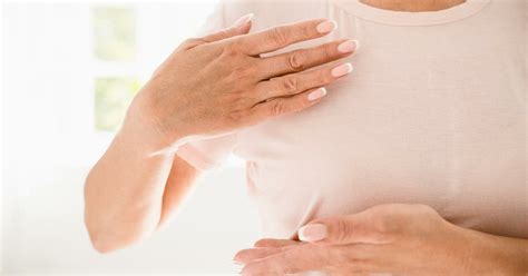 Borstprotheses Voor Ongelijke Borsten Goed