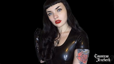 Clip Binge Rabbit H Countess Jezebeth Clips4sale