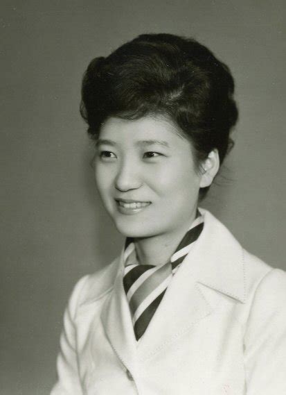 박근혜 젊은시절  Mlbpark