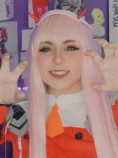 Self My Zero Two Cosplay Scrolller