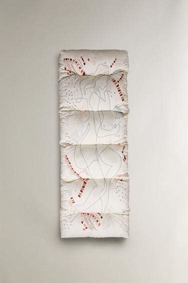 Surmatelas Coton Motifs BrodÉs Écru Zara Belgique Belgium