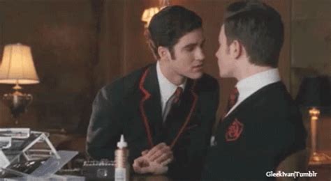 Pin On Klaine Chris And Darren