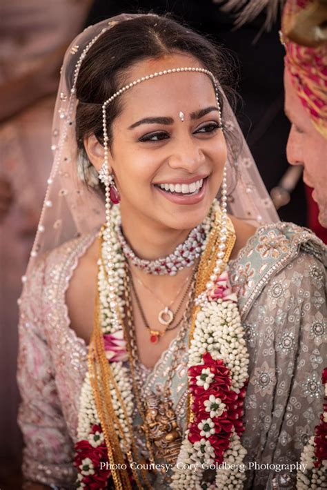 Devika Bhise Celebrity Bride Weddingsutra