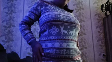 Chica Navideña Me Da Una Sorpresa Nocturna Xhamster