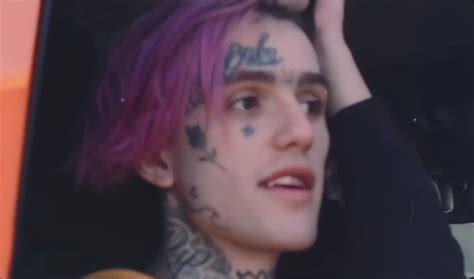Pin De Lilyiscute Em Lil Peep 😭😫 Fotos