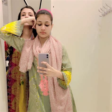 Sofiachohan Sofiachohan • Instagram Photos And Videos