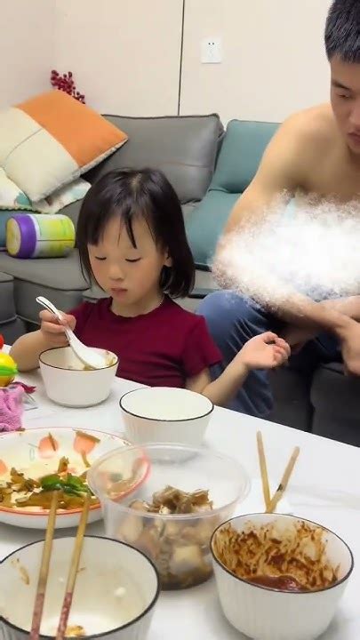 一吃饭就整这出 饭渣宝宝 Youtube