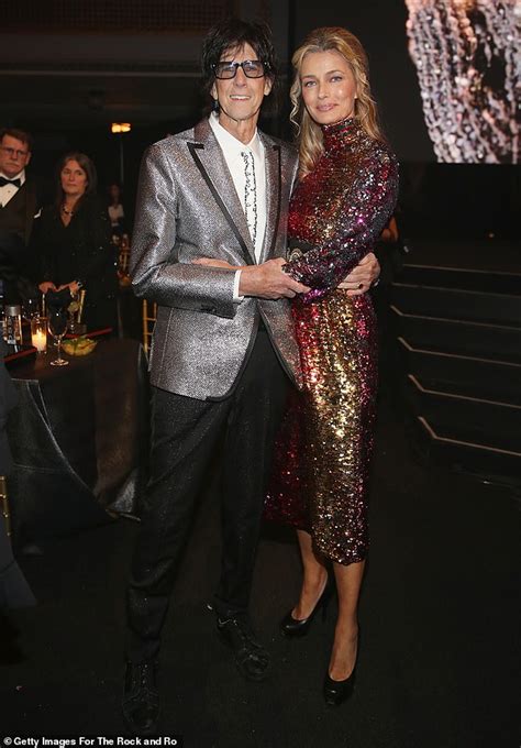 Paulina Porizkova Is Engaged Model 60 Accepts Proposal From