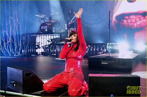 Demi Lovato S Set List Revealed After Kicking Off U S Leg Of Tour Photos Photo