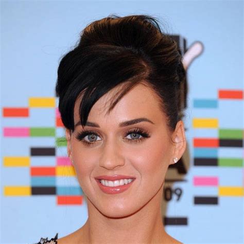 Katy Perry Hair Her Best Hairstyles Makeup And Beauty Looks Glamour Uk