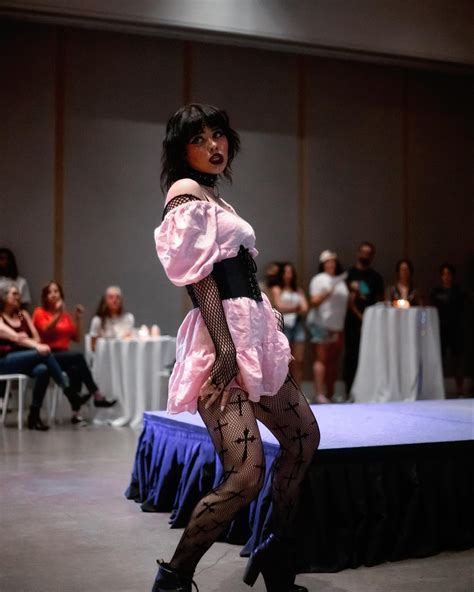 Brandy Snap Missbrandysnap • Instagram Photos And Videos