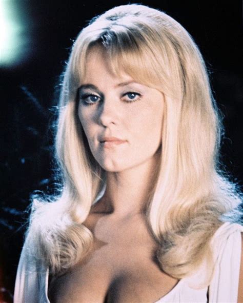 35 Fabulous Photos Of Danish Beauty Yutte Stensgaard During Her Short