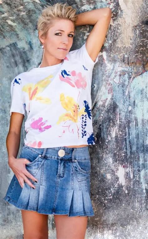 Alexandra Hofmann Auch Sie Veröffentlicht Bald Neue Musik Ist Aber