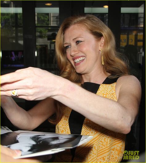 Mireille Enos World War Z Promo In New York Photo 2893009