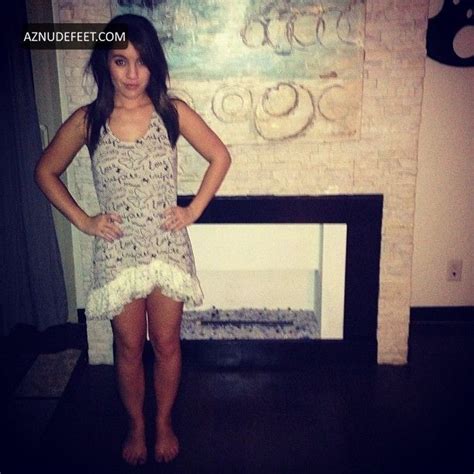 Kristen Alderson Feet Aznudefeet