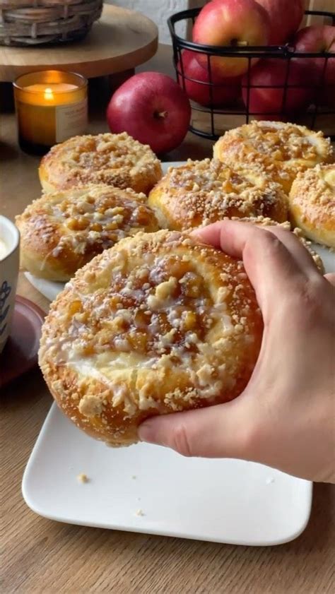Apple Cheesecake Buns With A Crumble Topping And Sweet Glaze Love Yarn