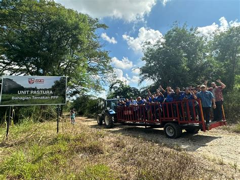 Dalam Lawatan Ini Pelatih Telah Diberikan Penerangan Ringkas Mengenai Aktiviti Yang Bakal