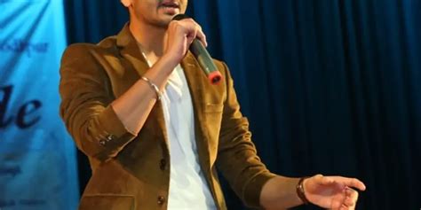 Bollywood Singer Mayukh Pareek Biography News Photos Videos Nettv4u