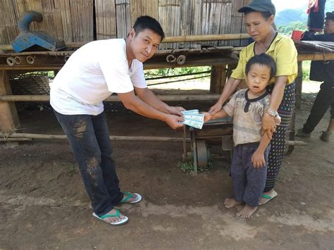 ပန်လုံ၌ မသန်စွမ်းသူများအား ထောက်ပံ့ငွေများ အိမ်တိုင်ရာရောက် ပေးအပ