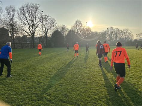 Houdini En Robbie De Wit Op Een Hoornse Buckelpiste Zcfc
