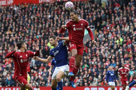 Merseyside Derby Liverpool Beat Everton 2 1 To Maintain Perfect Premier League Record