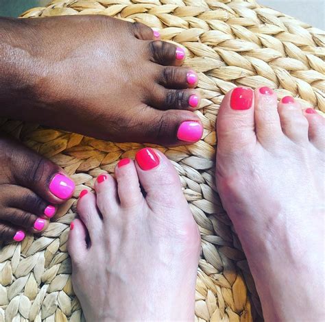 Mia Michaelss Feet