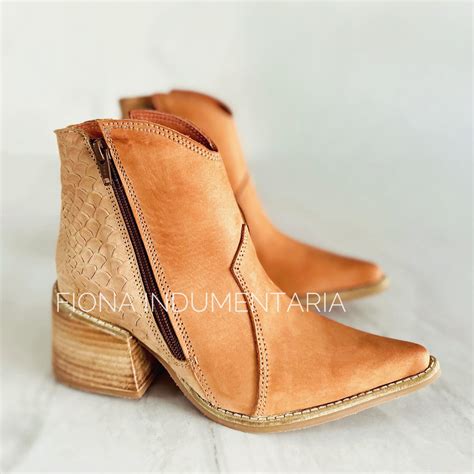 Bota Rumel Fiona