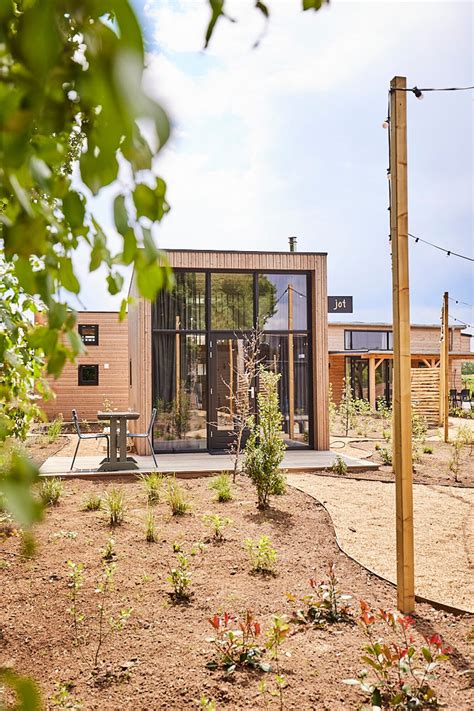 Sustainable Stylish Tiny Hous Tinyfindy