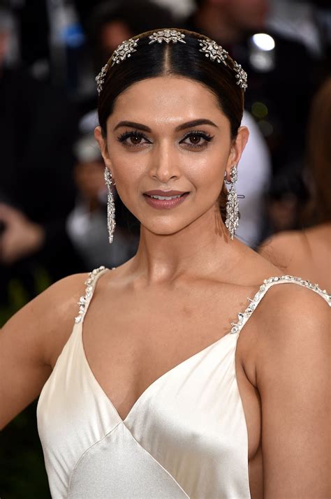 11 Photos That Prove Deepika Padukone Is Incredibly Utterly Gorgeous Deepika Padukone