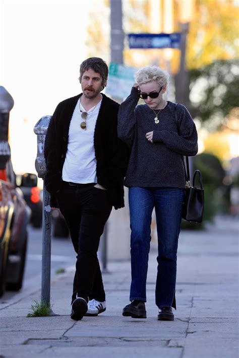 Best 12 Julia Garner And Husband Mark Foster Artofit