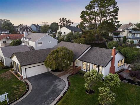 Half Moon Bay Ca Real Estate Half Moon Bay Ca Homes For Sale Zillow