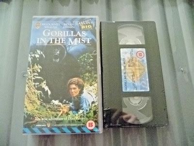 Gorillas In The Mist Vhs Tape Video Cassette 1988 Sigourney Weaver