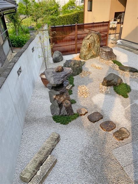 京都府舞鶴市 A様邸 使いやすく、長く楽しめる庭へ～バリアフリーのアプローチとメンテナンスが楽な石庭へ改修しました｜株寺井造園土木│大阪府高槻市│造園・エクステリア・外構