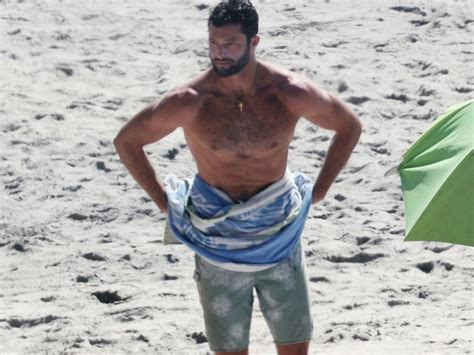 Rumored Bachelorette Winner Doug Mason Strips Down In San Diego