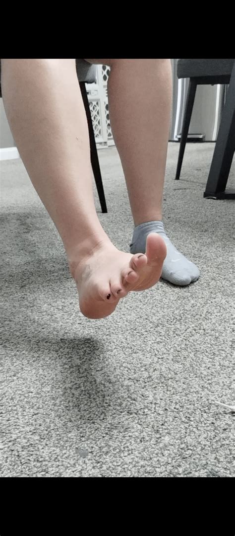 Theyre Sweaty After Tennis R Verifiedfeet