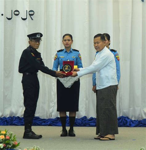 နိုင်ငံတော်စီမံအုပ်ချုပ်ရေးကောင်စီဒုတိယဥက္ကဋ္ဌ ဒုတိယဝန်ကြီးချုပ